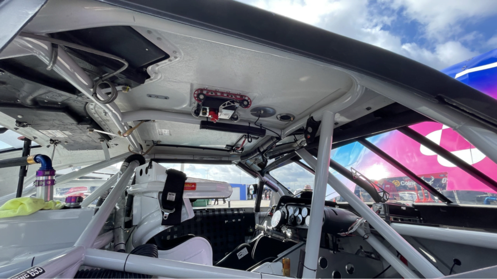 Cómo se construye un Nascar - Instituto de Automovili... #03